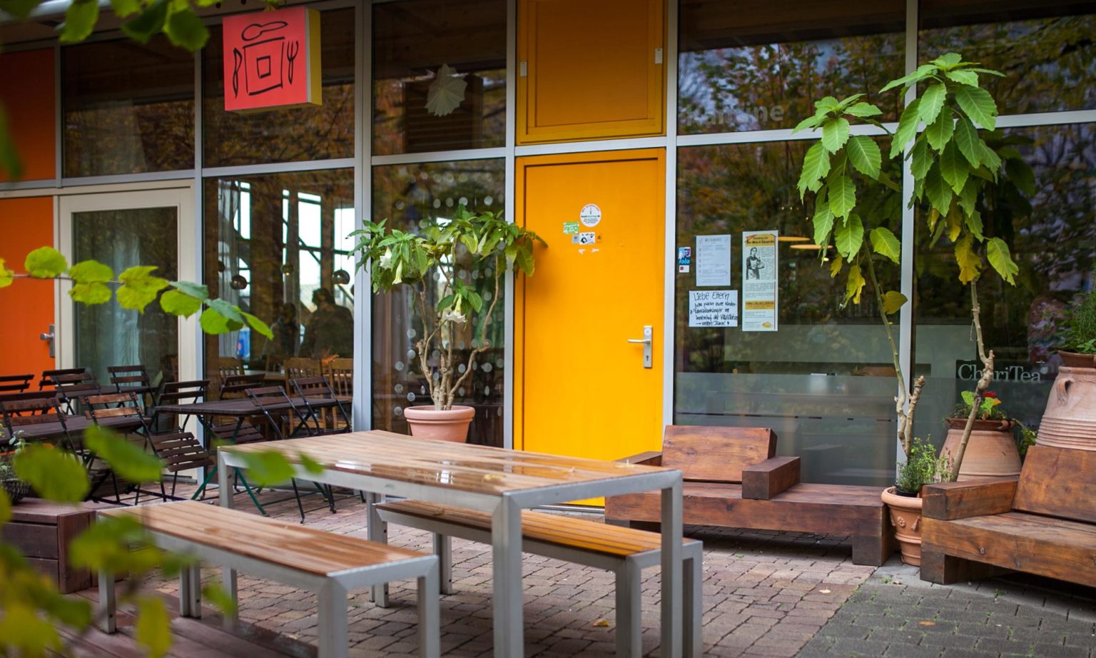 kantine-aussen | Hansens Esszimmer (früher Kantine Freiburg)